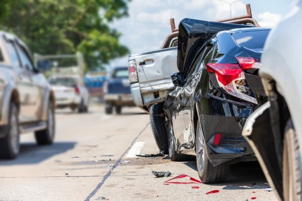 Determining Who is at Fault in a Rear End Collision Involving 3 Cars